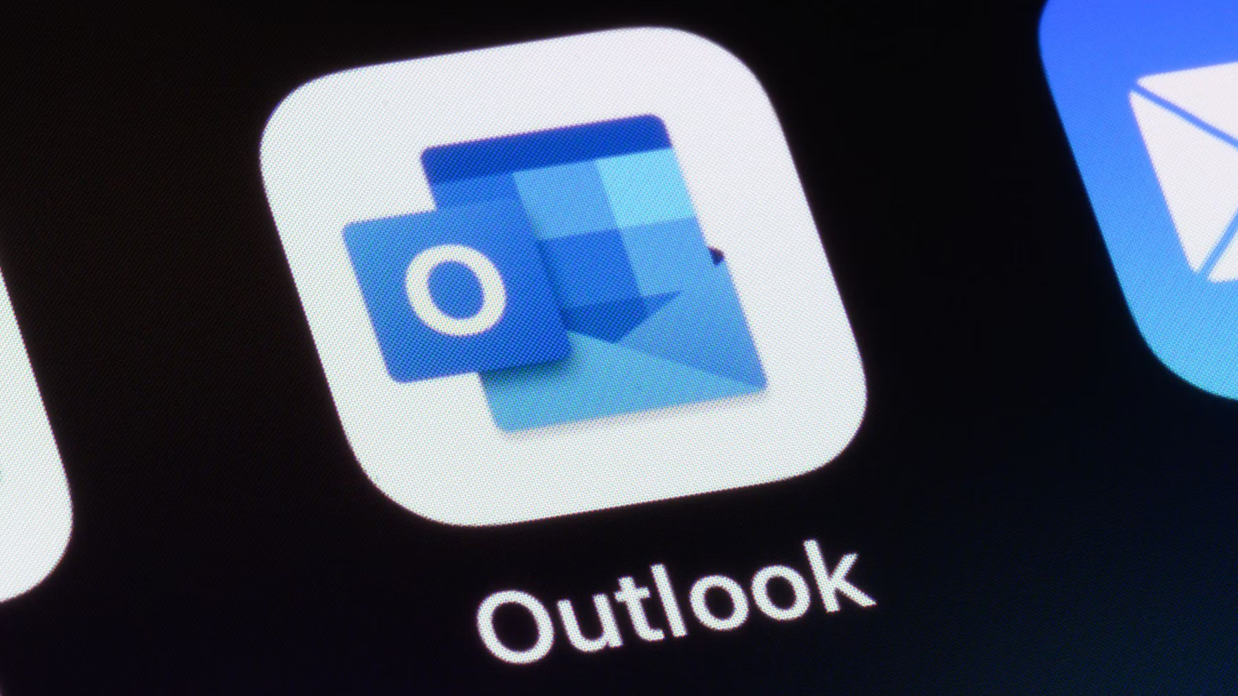 Outlook Priority View Explained: Microsoft’s New Smart Inbox